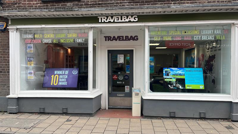 Knutsford Shop | 2026 / 2027 | Travelbag