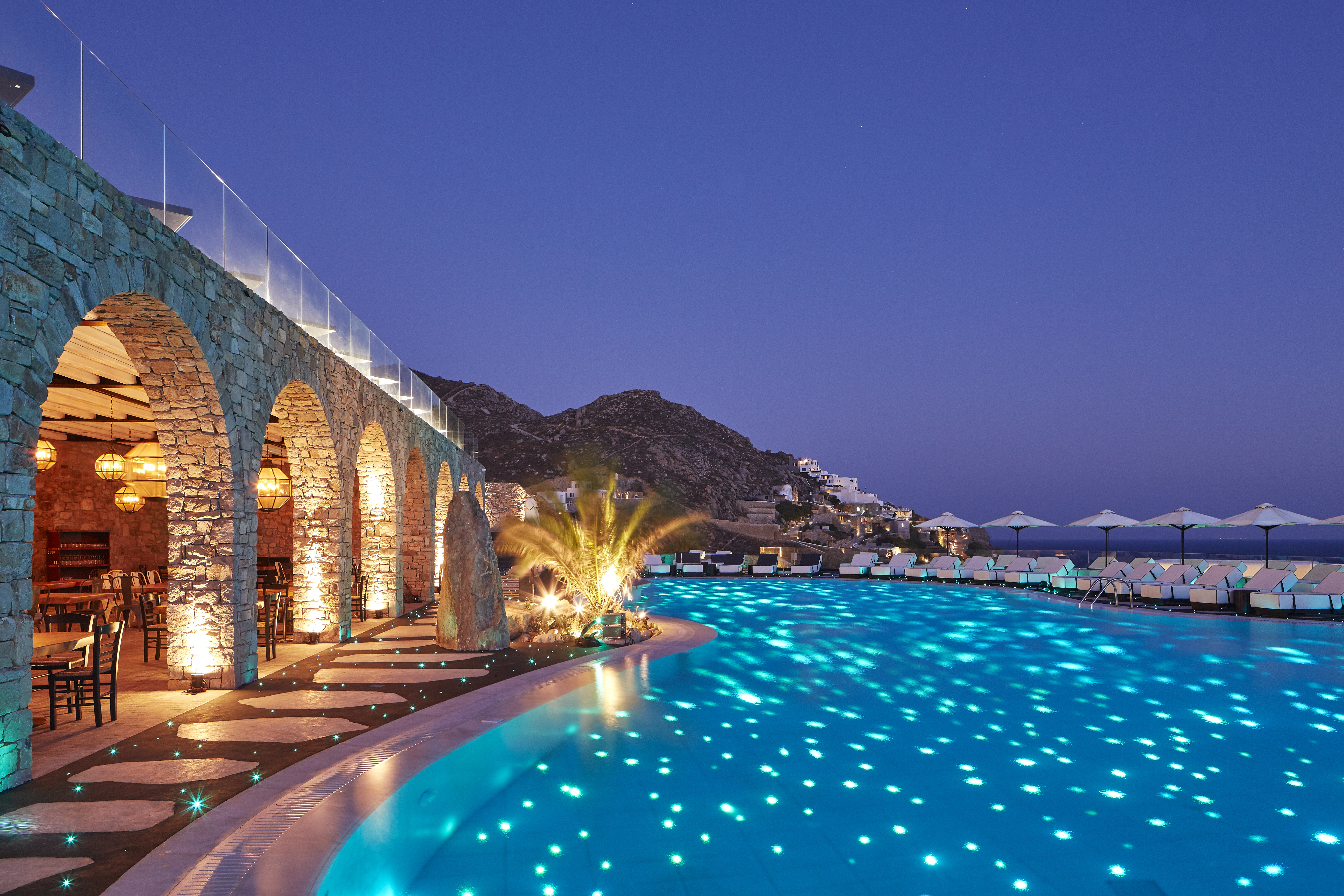 The Royal Myconian | 2026 / 2027 | Travelbag