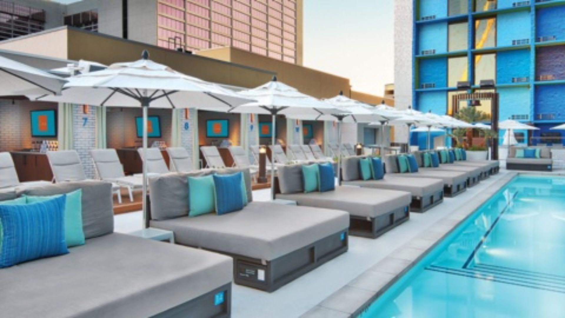 The LINQ Hotel + Experience Las Vegas | 2026 / 2027 | Travelbag