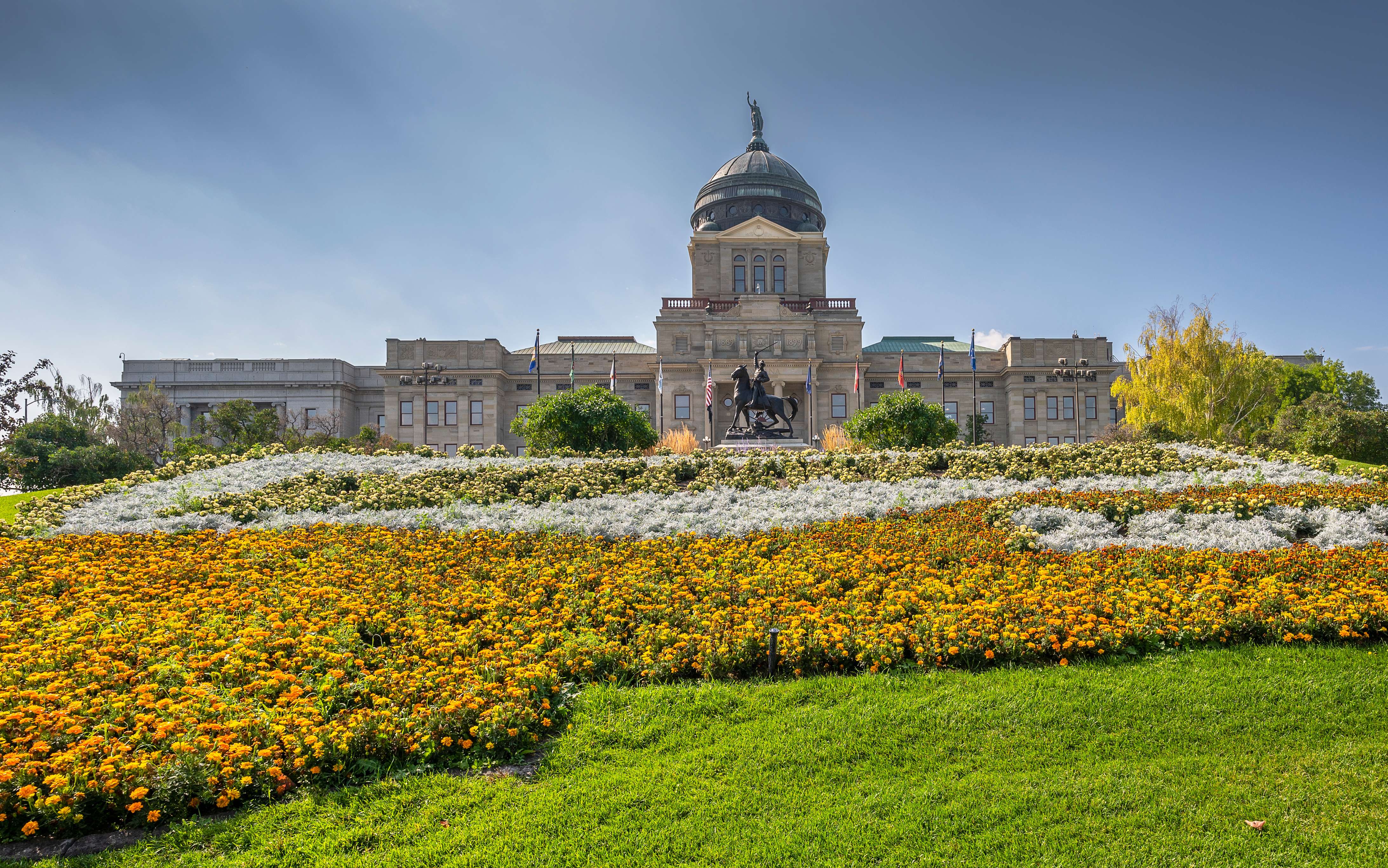 Helena Holidays | 2026 / 2027 | Travelbag