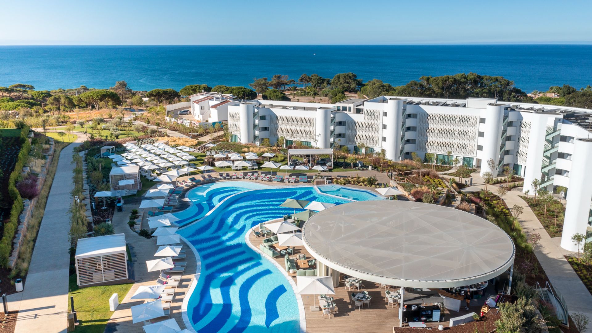 W Algarve | 2024 / 2025 | Travelbag
