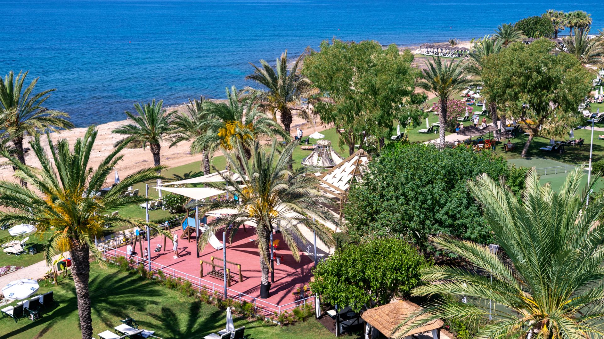 Constantinou Bros Athena Beach | 2026 / 2027 | Travelbag