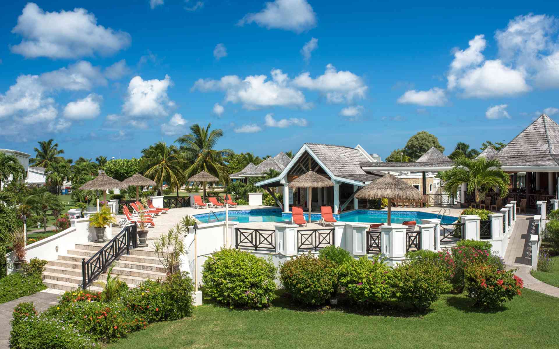 Coyaba Beach Resort | 2026 / 2027 | Travelbag