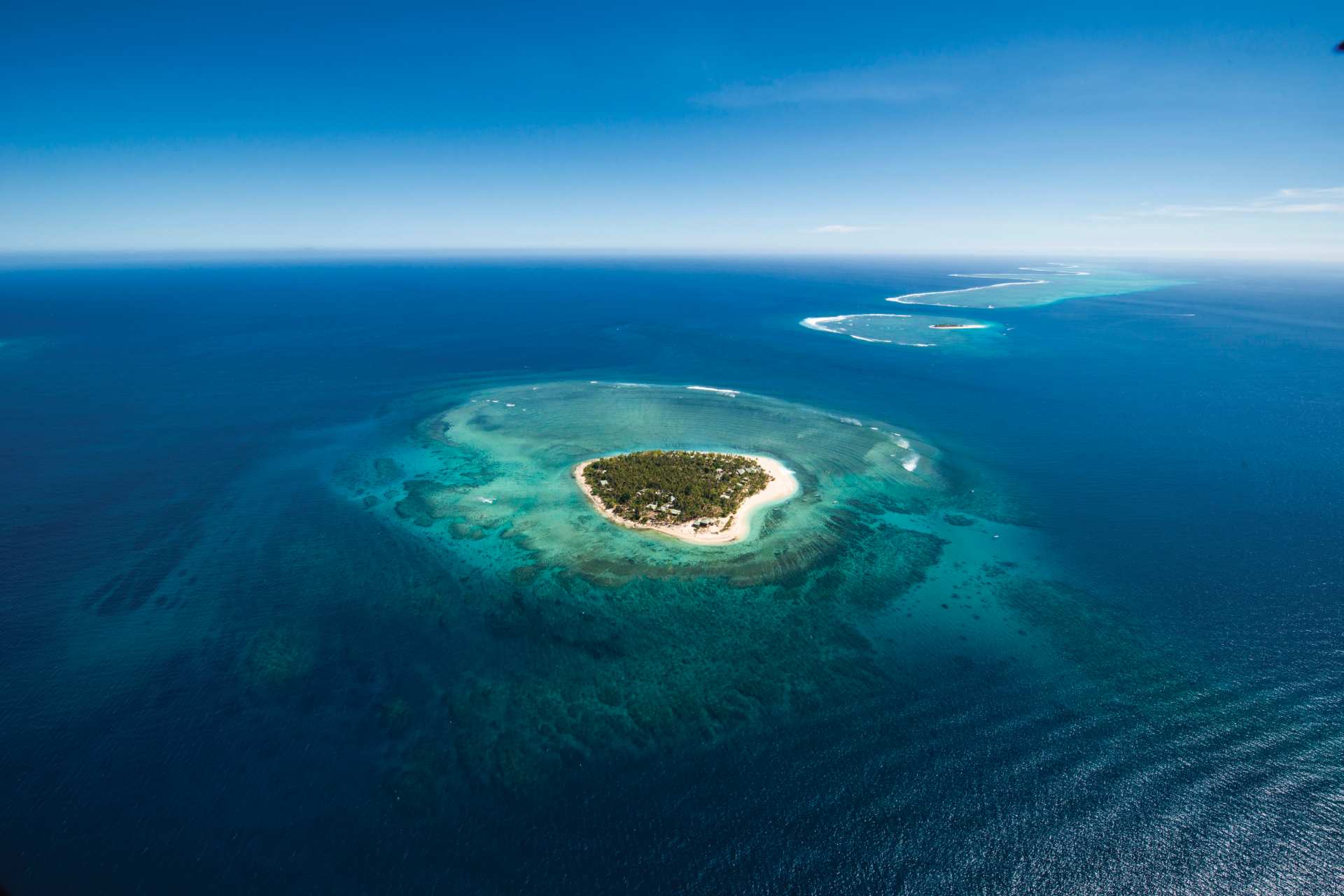 Mamanuca Islands Holidays | 2026 / 2027 | Travelbag