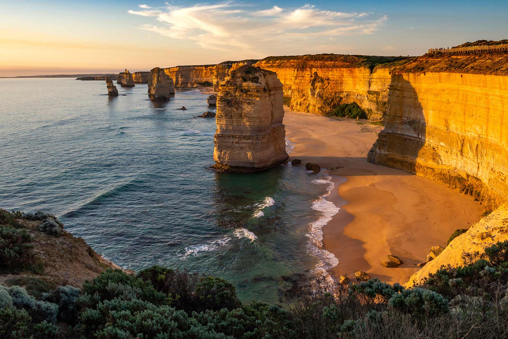 Victoria Holidays | 2024 / 2025 | Travelbag