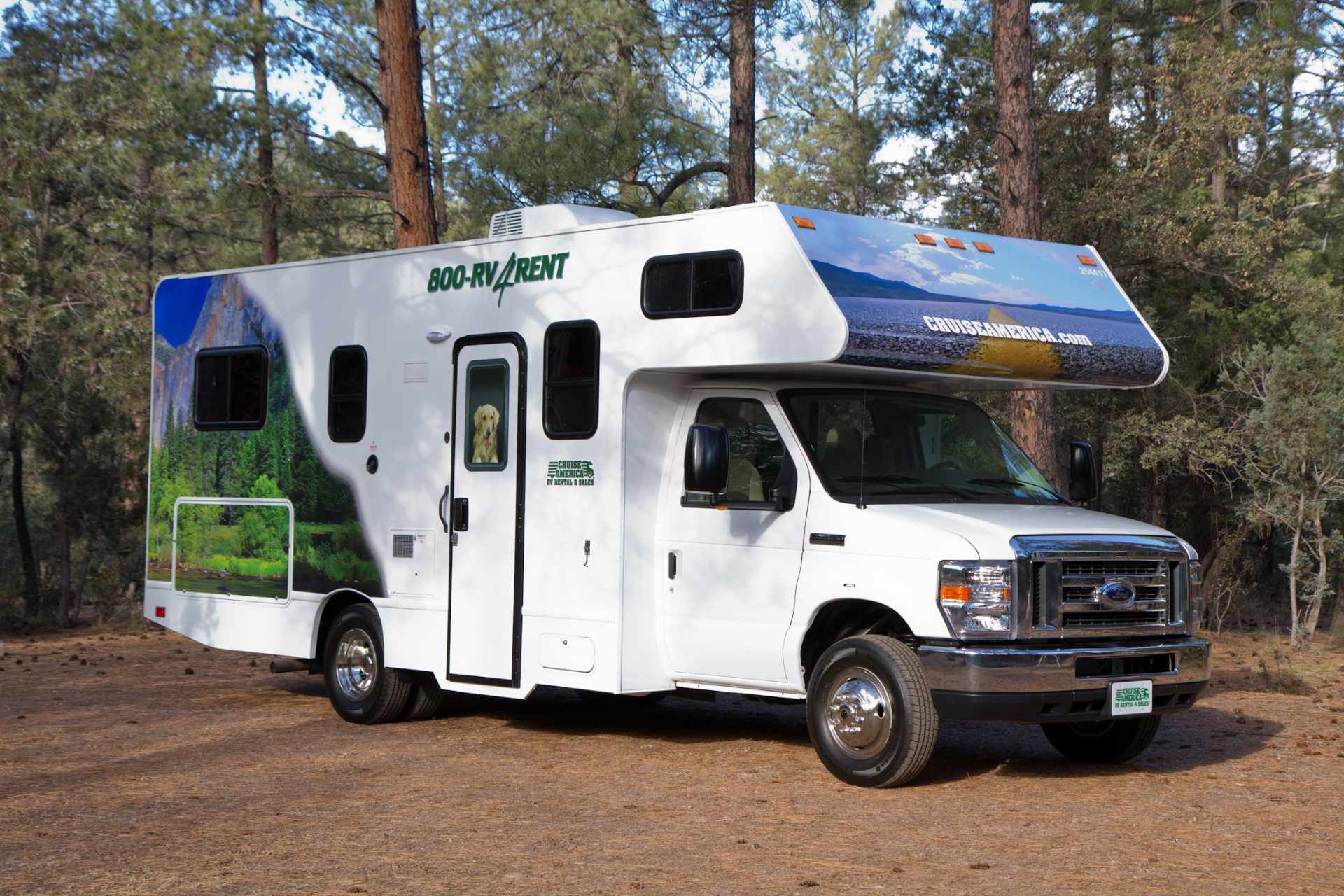 Classic Quebec Motorhome Itinerary | 2024 / 2025 | Travelbag